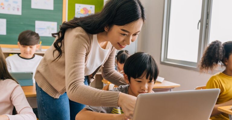 【3000台以上の導入実績】Tbridgeの導入事例を紹介！評判はどう？